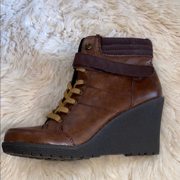 BONGO | Shoes | Bongo Womens Ponder Wedge Boot Cognac | Poshmark